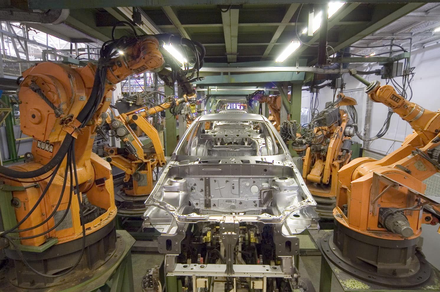 De robot neemt steeds meer werk van ons over, maar zal de mens niet ... De robot neemt steeds meer werk van ons over, maar zal de mens niet ...